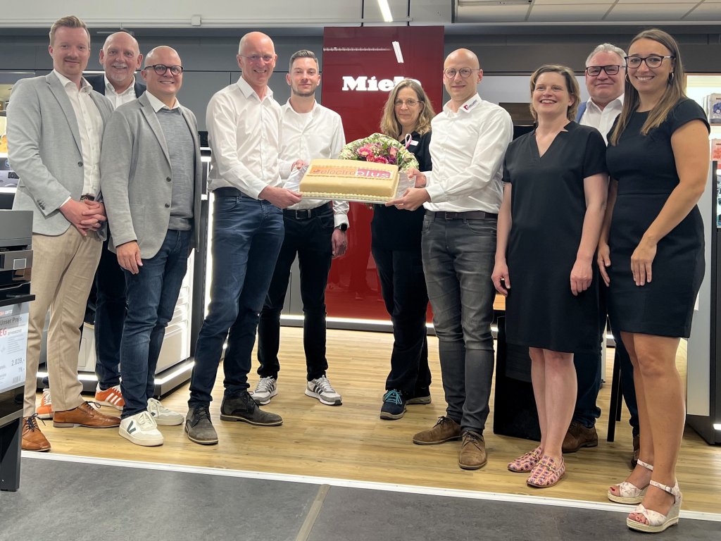 electroplus setzt erste Shop-in-Shop-Lösung um | Elektromarkt ...