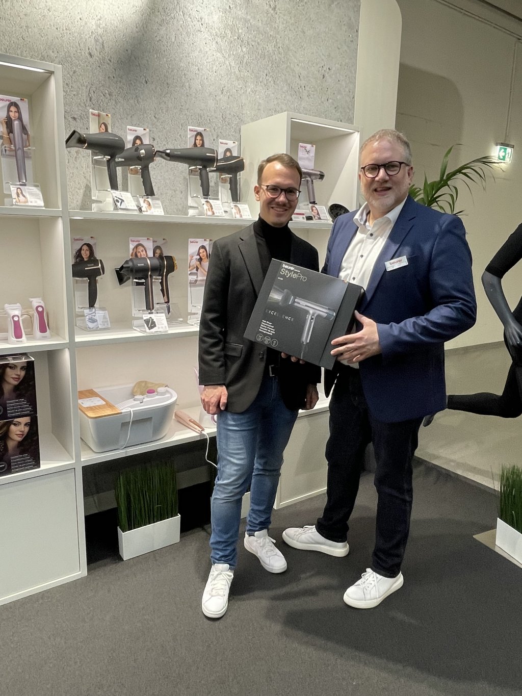 Halbzeit-Besuch auf der HEPT 2023 | Elektromarkt | Fachmagazin für Home ...